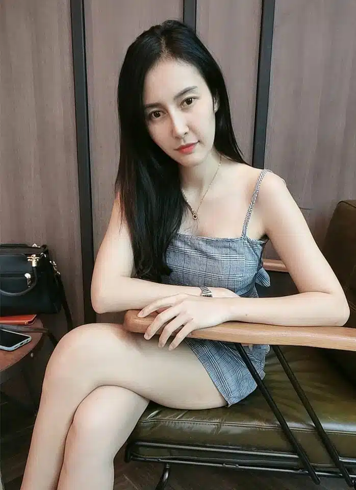 น้องมะมายด์ แช่ลี่ เน็ตไอดอลสาวสวยหุ่นเอ็กซ์